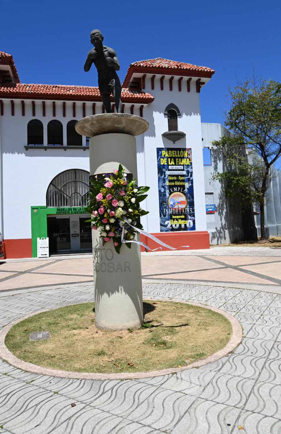 Conmemoración Natalicio del primer campeón puertorriqueño Sixto Escobar ...